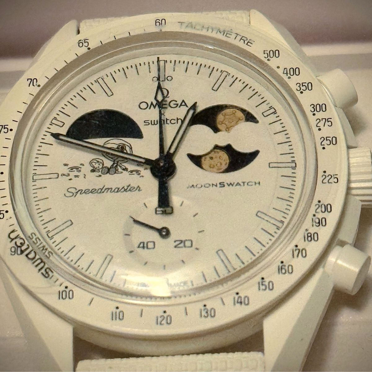 Omega MoonSwatch Mission to Earthphase Moonshine Gold (Neu und ...