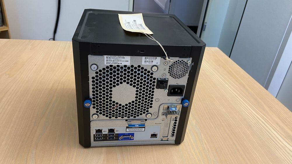 HPE ProLiant MicroServer Gen8 (Gebraucht) in Burgdorf für CHF 160 – mit ...