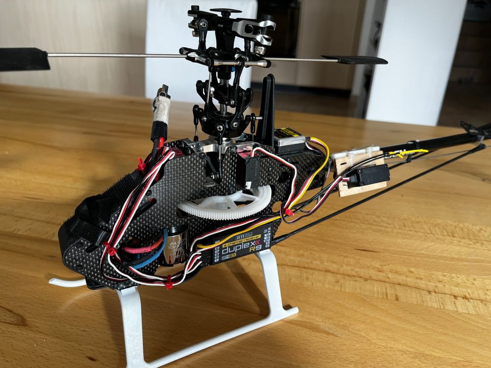 Align T-Rex 450 Pro mit Bell-222 (Airwolf) Rumpfbausatz (Defekt) in ...