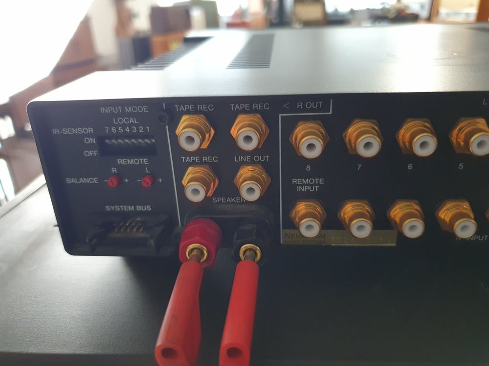 NEUKOMM AUDIO SYSTEM SERIES 15 mit Fernbedienung | Kaufen auf Ricardo