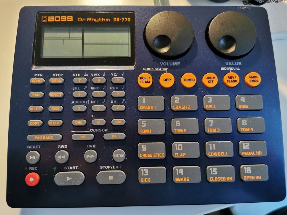 BOSS Dr. Rhythm DR-770 (Gebraucht) in für CHF 180 – mit Lieferung auf ...