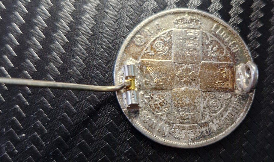 Antike Silberbrosche – Queen Victoria Florin (ca. 1887–1893) (Gebraucht ...