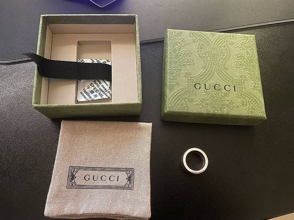 Gucci x Adidas Ring, Silber, neuwertig, Top Zustand! (Gebraucht) in ...