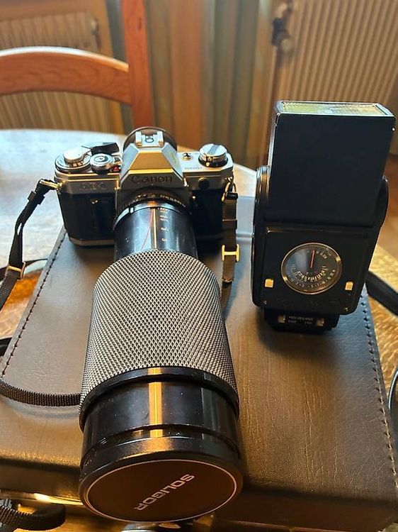 Canon AE-1 Set mit Soligor C/D 70-210mm Zoom + Blitz + Extra (Gebraucht ...