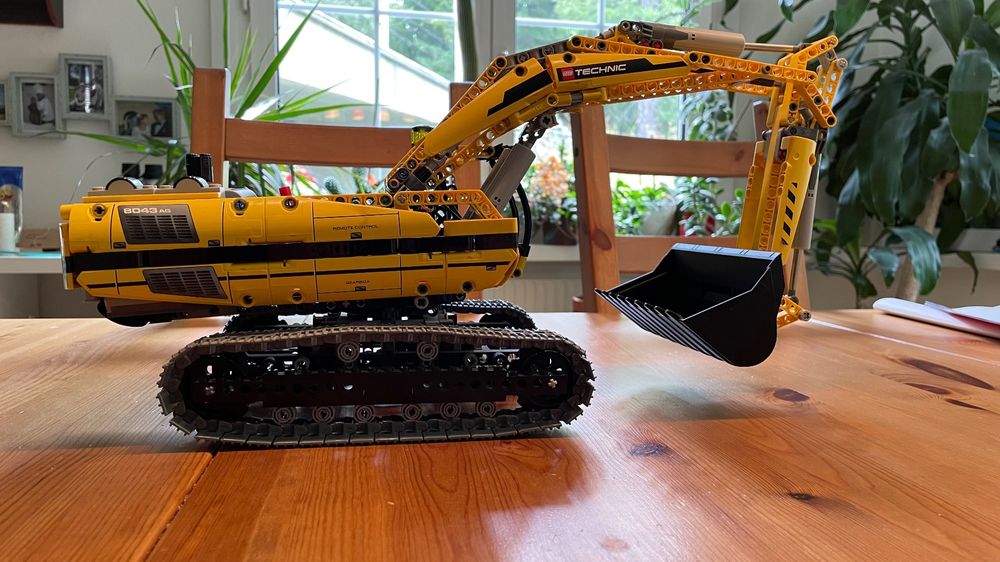 Lego Technic Bagger 8043 (Gebraucht) in Sils/ Segl Maria für CHF 135 ...