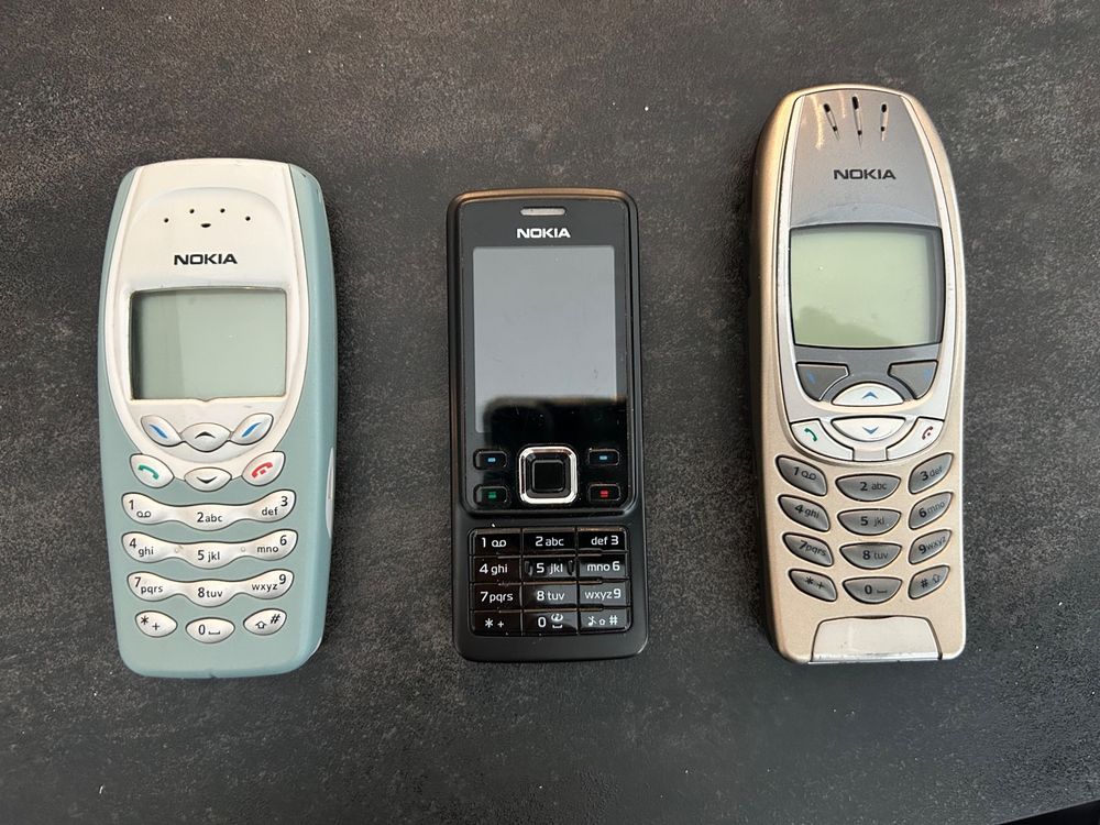 alte NOKIA Handies 3 Stück (3410, 6300, 6310) (Defekt) in Villigen für ...
