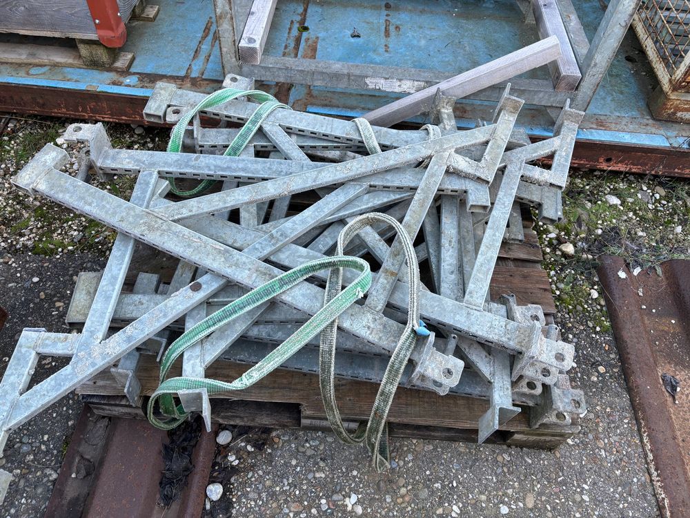 10 Stk. Schalungswinkel (Lot 1364) Standort 4153 Reinach (Gebraucht) in ...