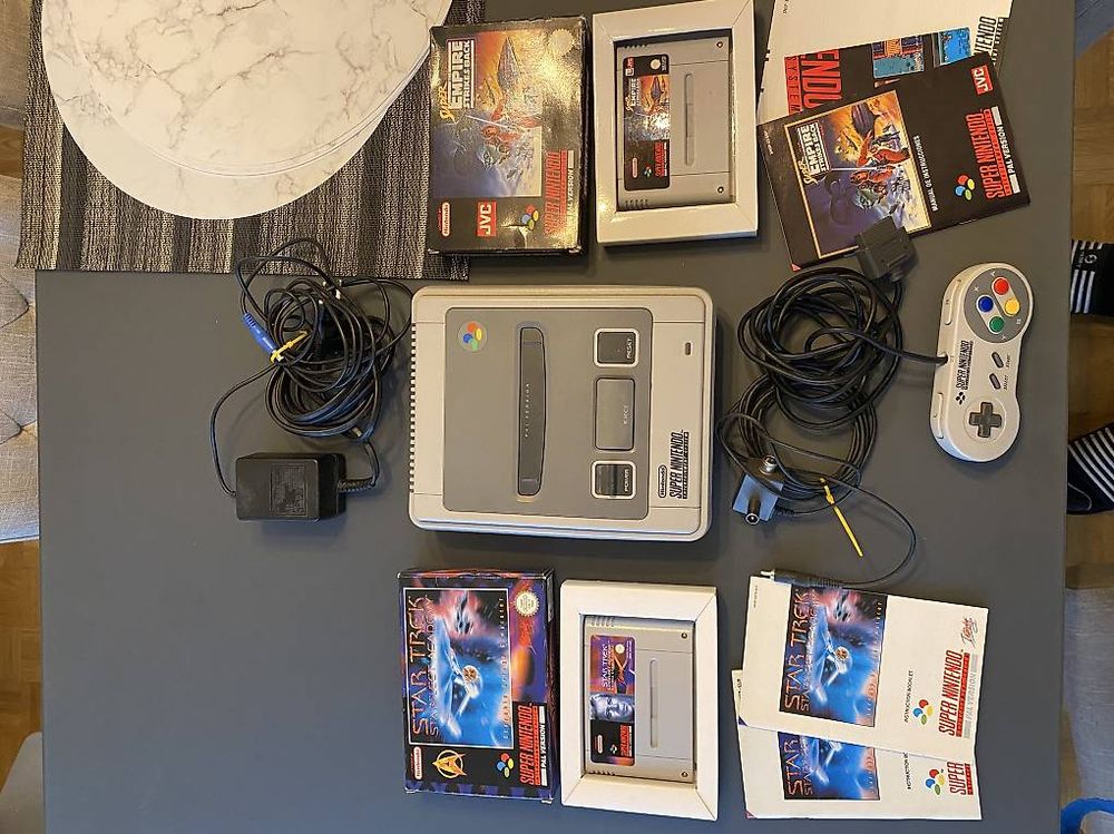 Super Nintendo Snes Set (Gebraucht) in Adlikon b. Regensdorf für CHF ...