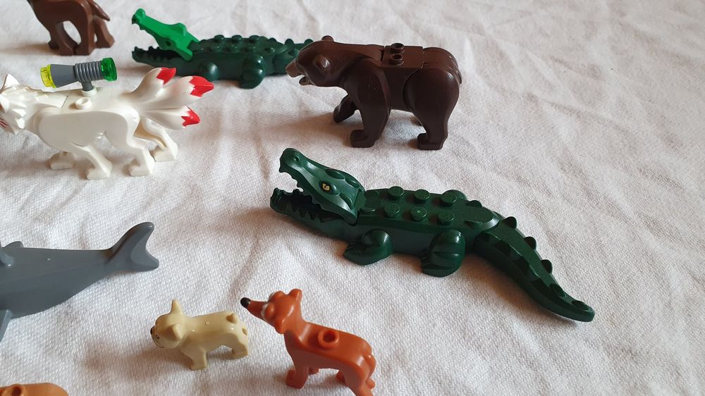 LEGO Tiere Figuren Zoo castle system Wolf Bär Hund Krokodil | Kaufen auf Ricardo