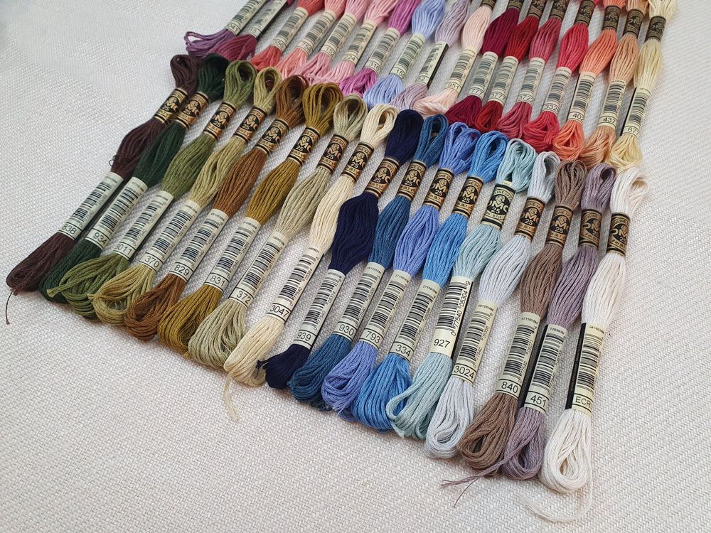 DMC Stickgarn Mouliné – 34er Pack – Sticktwist (Los 3) (Neu (gemäss Beschreibung)) in Mels für ...