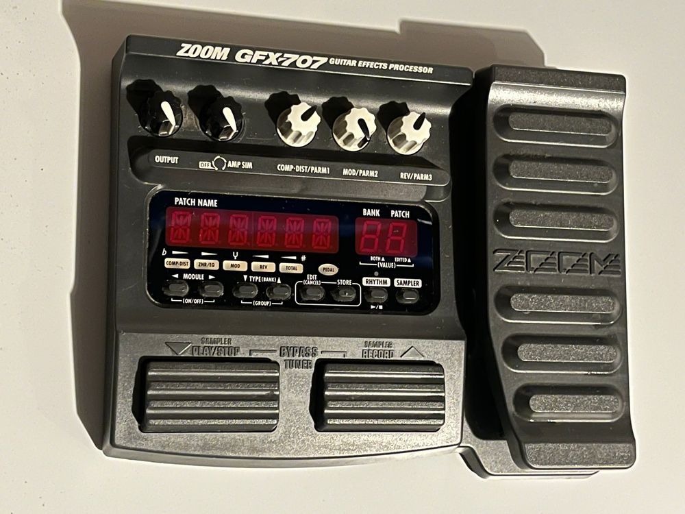 ZOOM GFX-707 Guitar Multieffects Processor (Gebraucht) in Winterthur ...