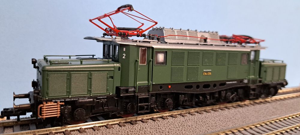Roco E-Lok BR E 94 036 der DB / mit Decoder ESU V 5.0 | Kaufen auf Ricardo