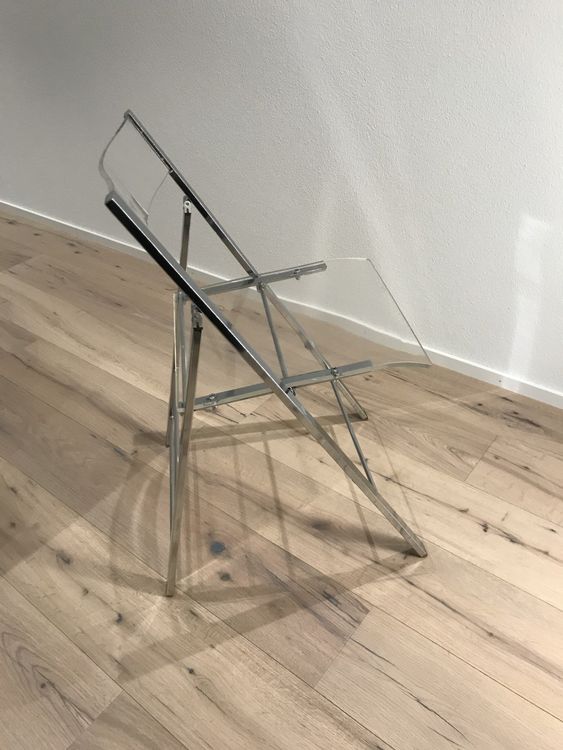 Schöner Plexiglas Klappstuhl Design 1960 - 1980 (Gebraucht) in Gersau für CHF 199 – mit ...