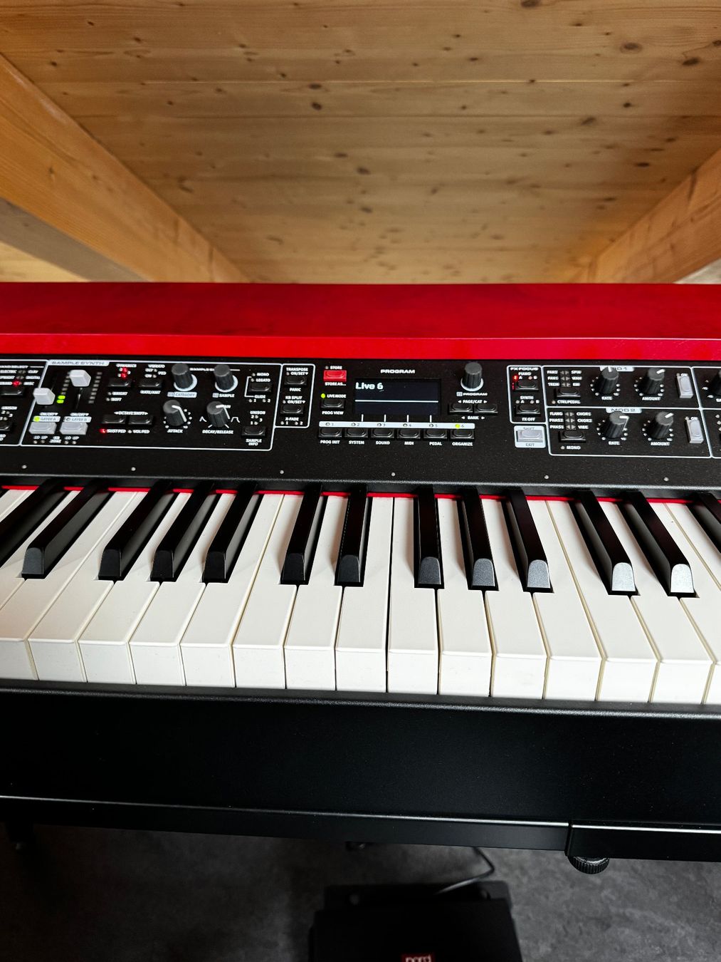 Piano, Keyboard, Nord Grand 2, wie neu, Garantie 05.2027 (Neu (gemäss ...