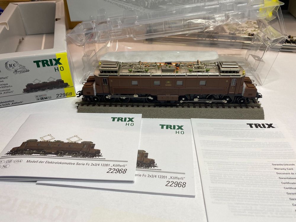 TRIX H0 SBB Köfferli Lok Sound Art.22968 (Neu und originalverpackt) in ...