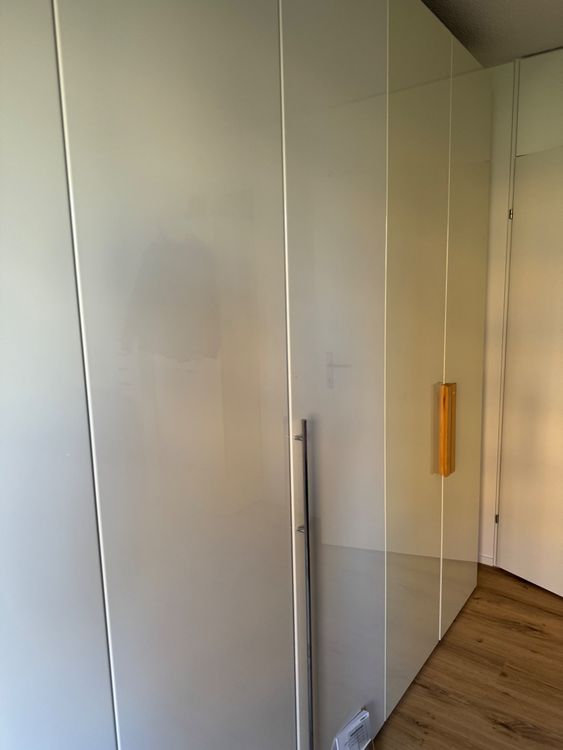 Kleiderschrank Hülsta Metis Plus weiss Hochglanz Türen (Gebraucht) in ...