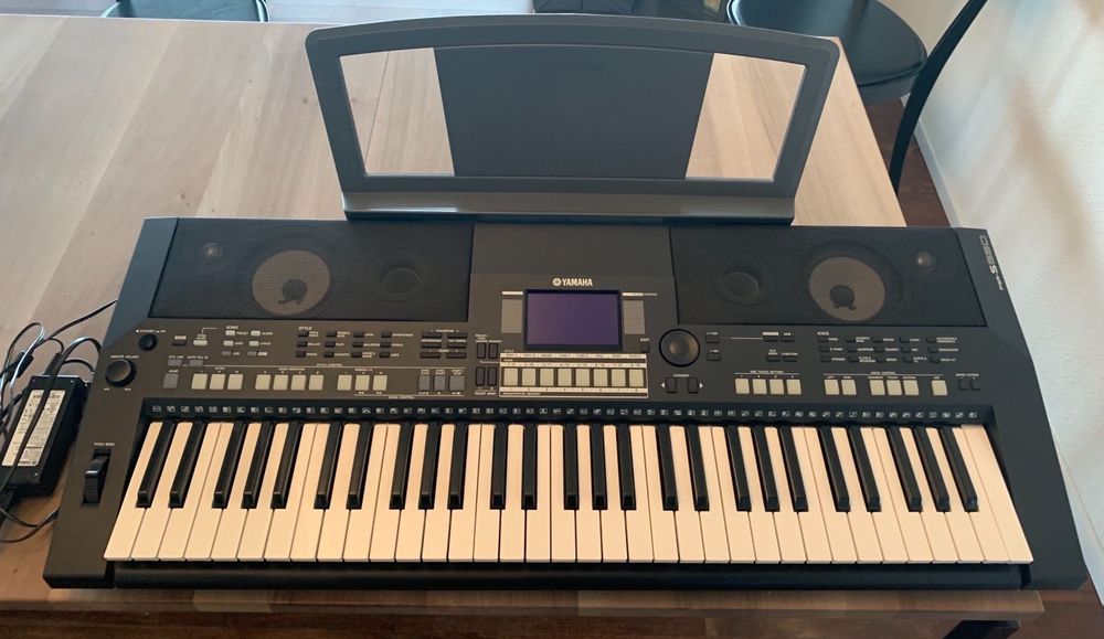 Yamaha Keyboard PSR-S550 (Gebraucht) in Steckborn für CHF 128 – nur ...