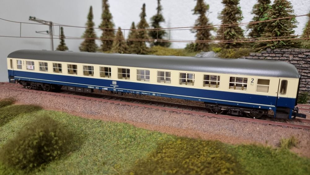 Roco DB Abteilwagen Typ Bm235 "IC-Kurierdienst" Art. 45856 (Neu (gemäss ...