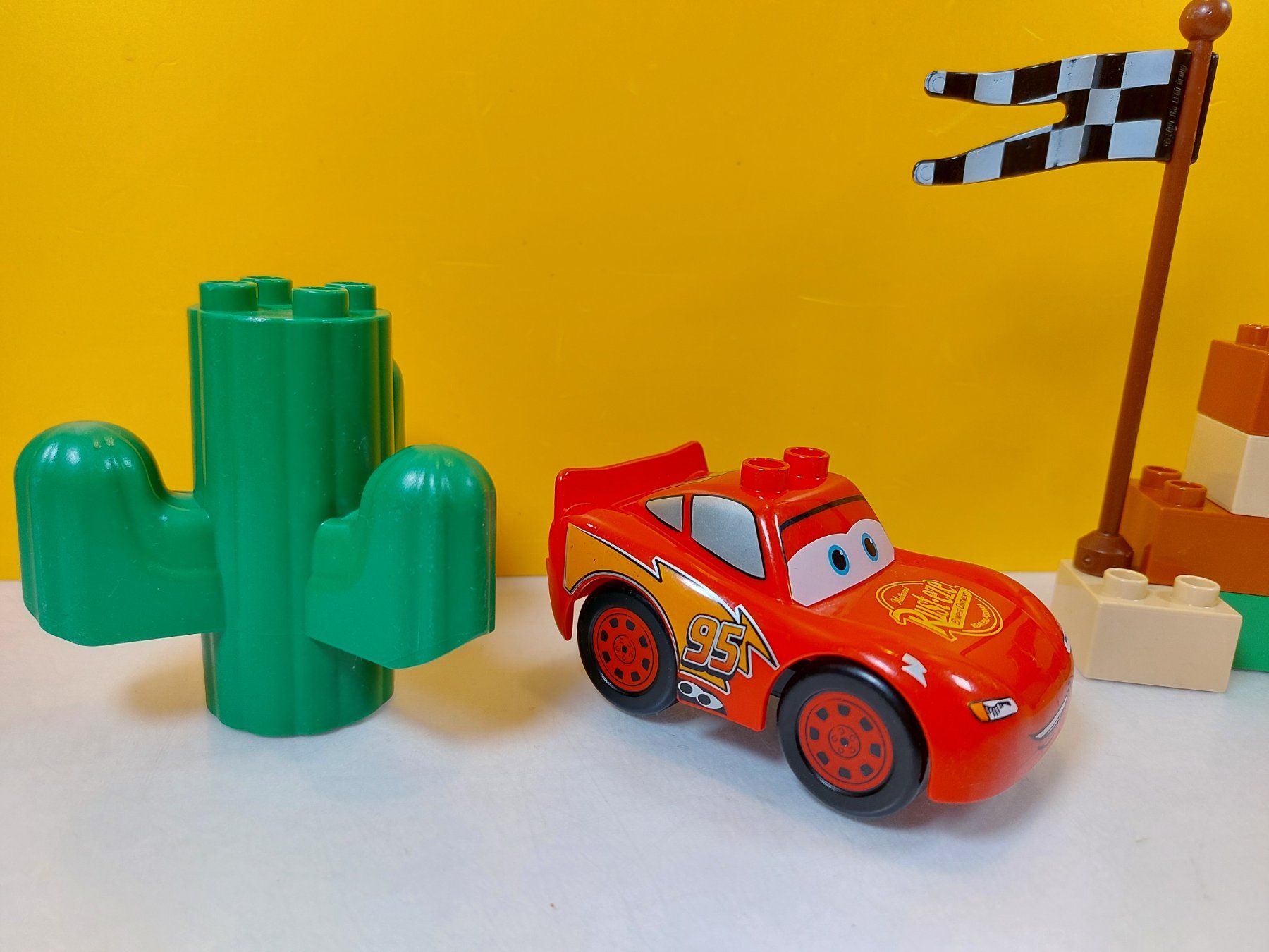 Lego DUPLO Cars 5813 Lightning McQueen - Komplett (Gebraucht) in St ...