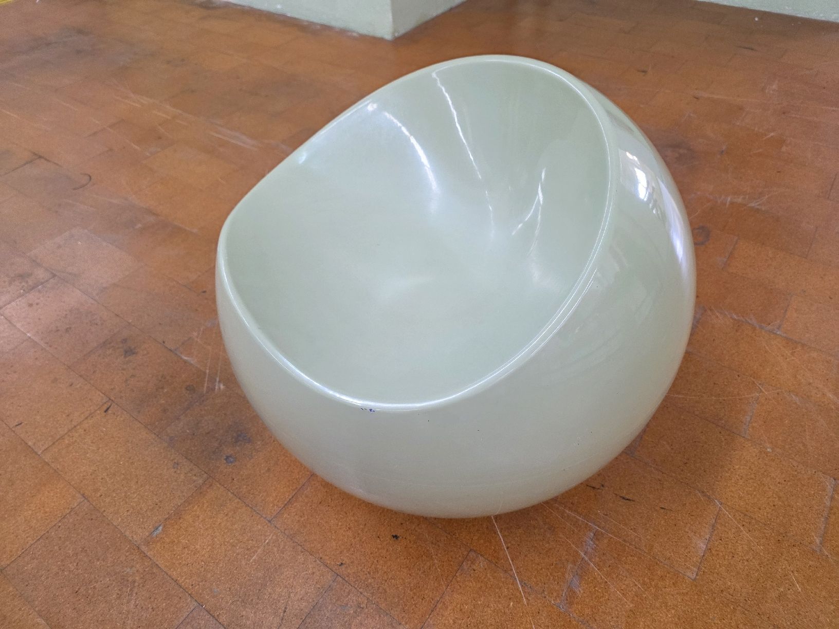 Designer XL Ball Chair von Finn Stone für Dupont (Gebraucht) in ...