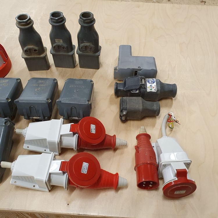 Elektromaterial | Kaufen auf Ricardo