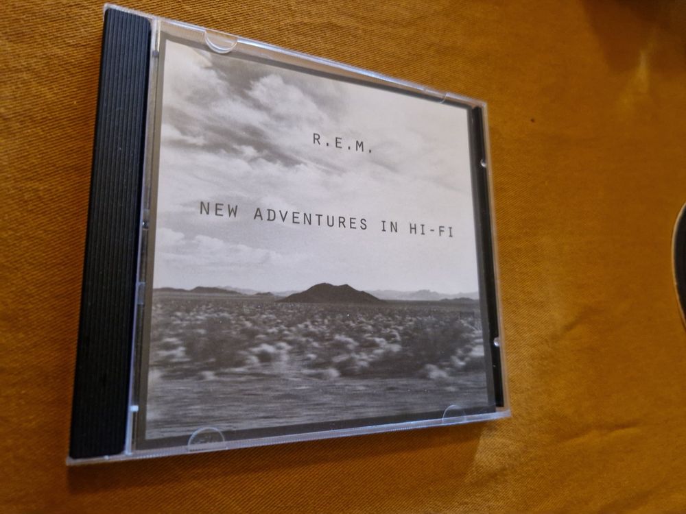 R.E.M. - New Adventures In Hi-Fi (Gebraucht) in Wattenwil für CHF 1.25 ...