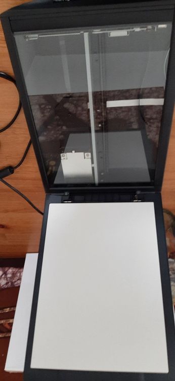 Scanner Canon CanoScan Lide 110 (Gebraucht) in Seuzach für CHF 10 – mit ...