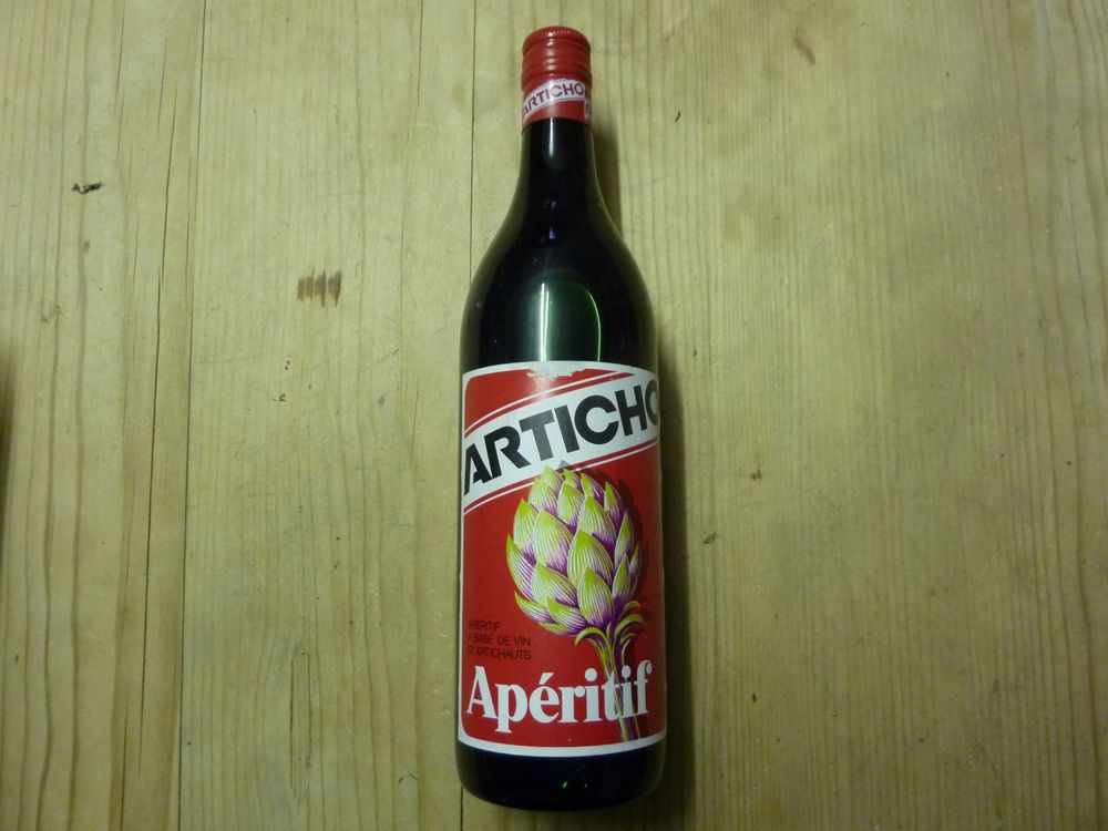 1 grosse Flasche Articho Apéritif (Gebraucht) in Luzern für CHF 3 – nur ...