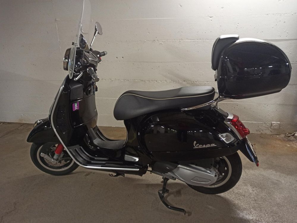 Scooter Vespa gts 300 hpe porte bagage arriere (Gebraucht) in Renens VD für CHF 203 – mit ...