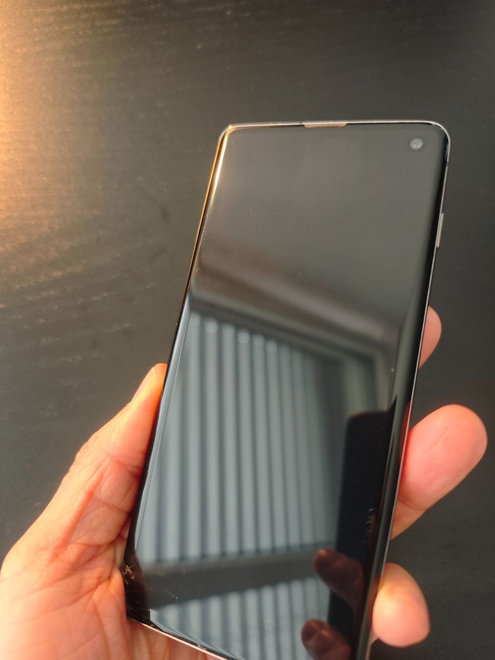Samsung Galaxy S10 - Gebraucht mit Displayschaden (Gebraucht) in Zürich ...