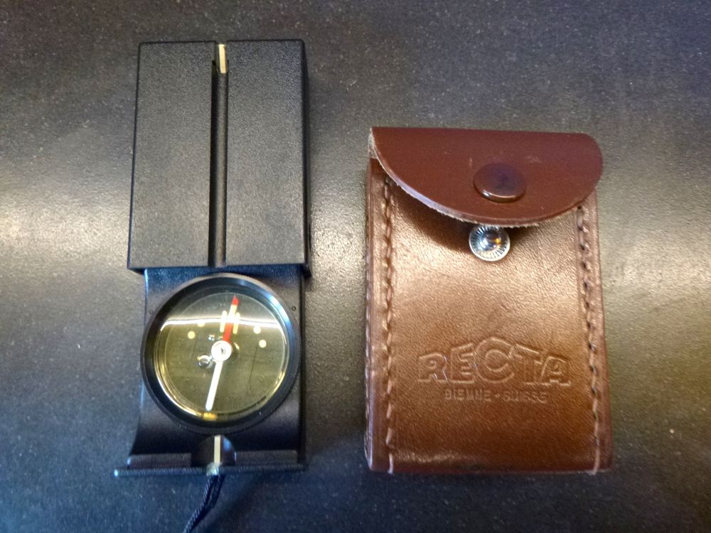 Recta-Kompass mit Original Lederetui dunkel | Kaufen auf Ricardo