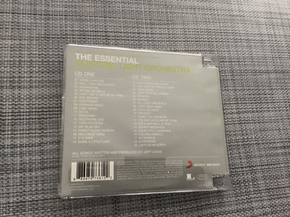 ELO – The Essential Electric Light Orchestra (2xCD) (Gebraucht) in Wil AG für CHF 5 – mit ...