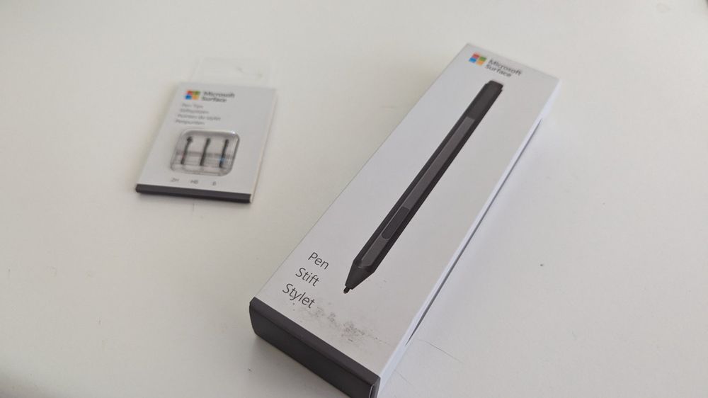 Microsoft Surface Pen Model 1776 inkl. 3 Ersatzspitzen (Neu und originalverpackt) in Schenkon ...