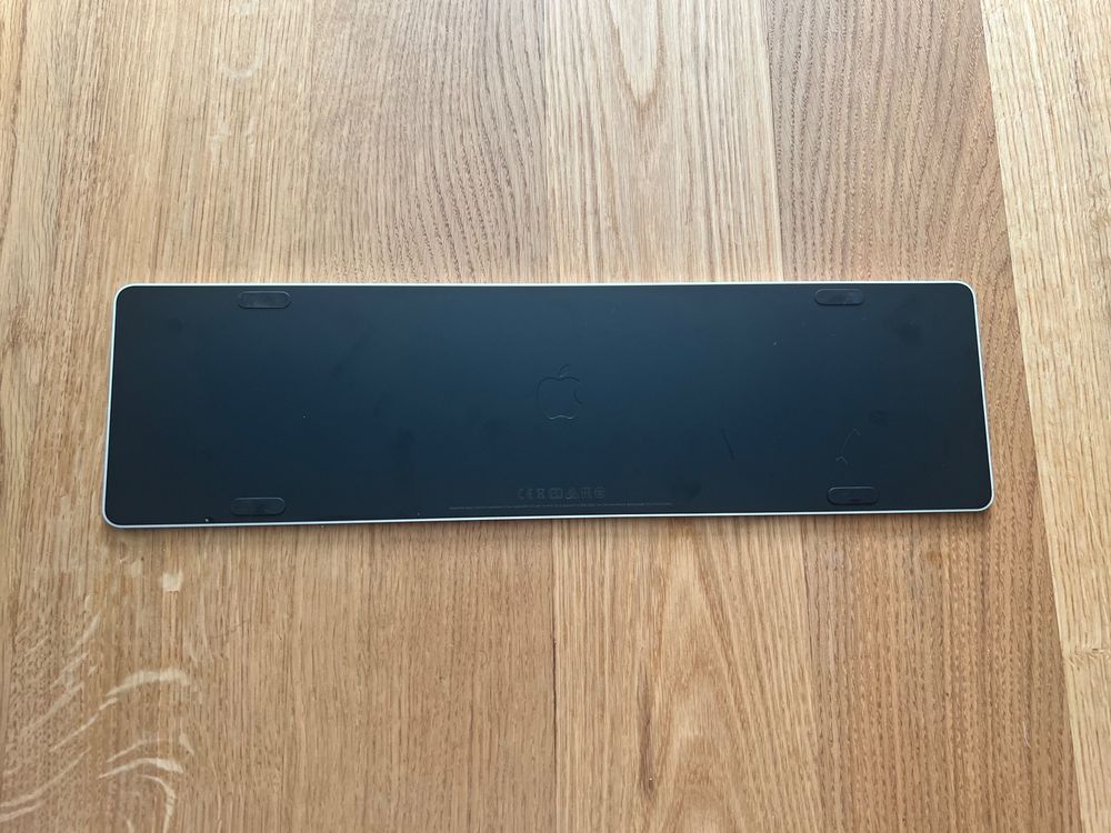 Apple Magic Keyboard mit Ziffernblock A2520 (Gebraucht) in Luzern für ...