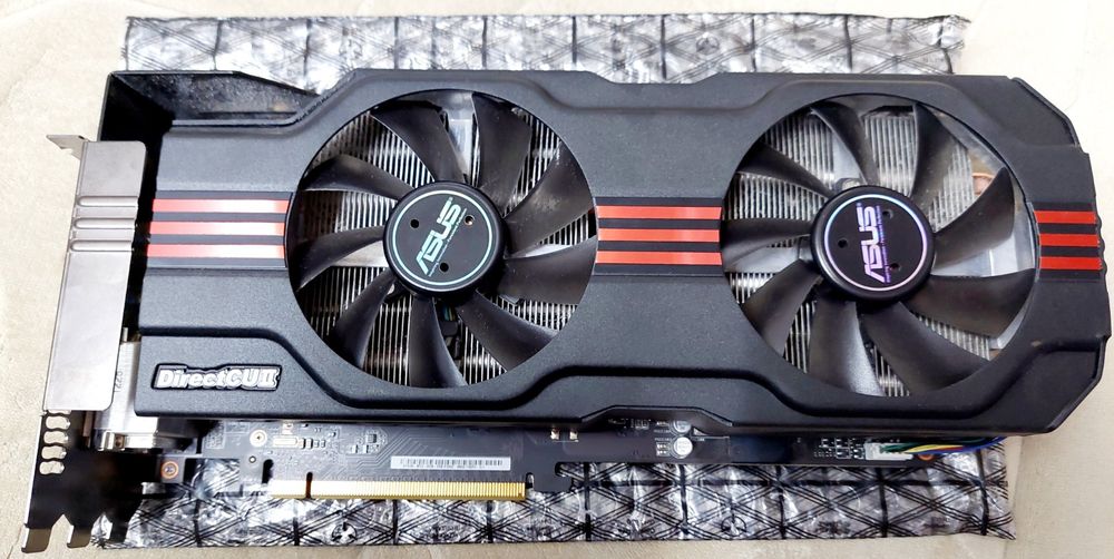 Asus geforce gtx 680 directcu 2 | Kaufen auf Ricardo