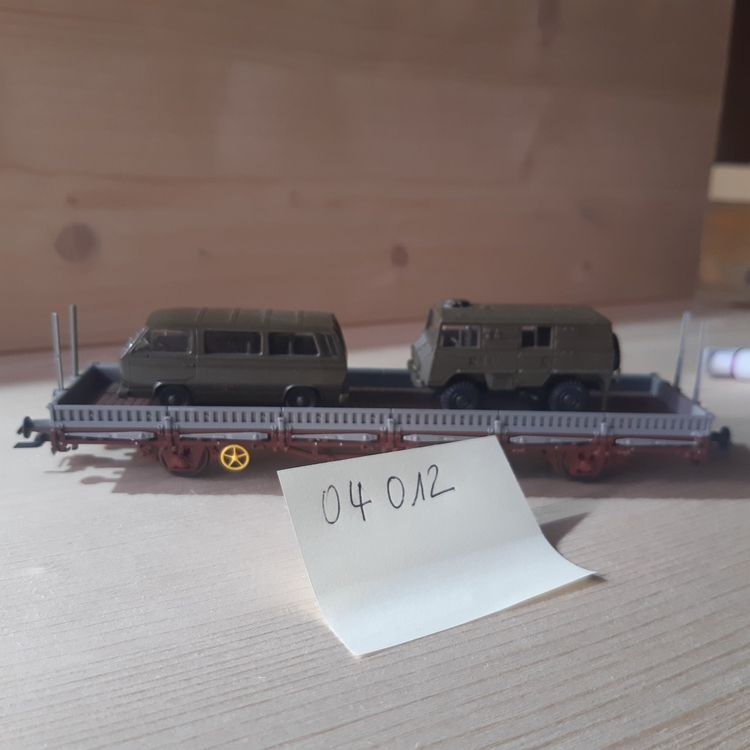 Roco wagon plat CFF avec véhicules militaires suisses (Gebraucht) in ...