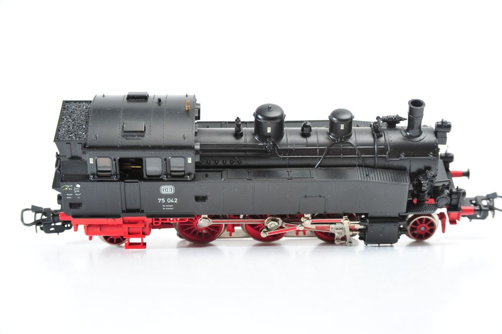 Märklin 3313 DB BR 75 Personen-Tenderlokomotive mit OVP (Gebraucht) in ...