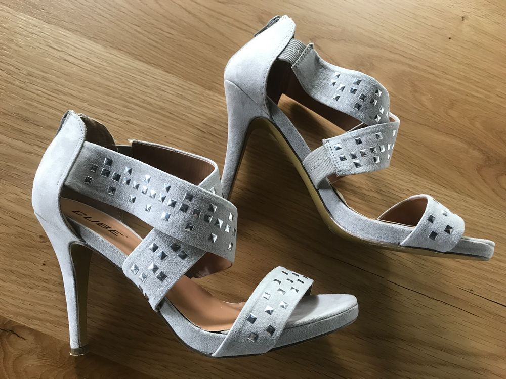 High Heel Sandale Gr 39 (Gebraucht) in St. Margrethen SG für CHF 9 ...