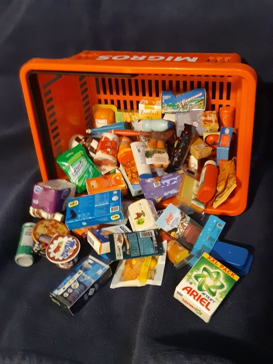 Migros Mini Mania über 50 verschiedene Produkte mit Körbli | Kaufen auf ...
