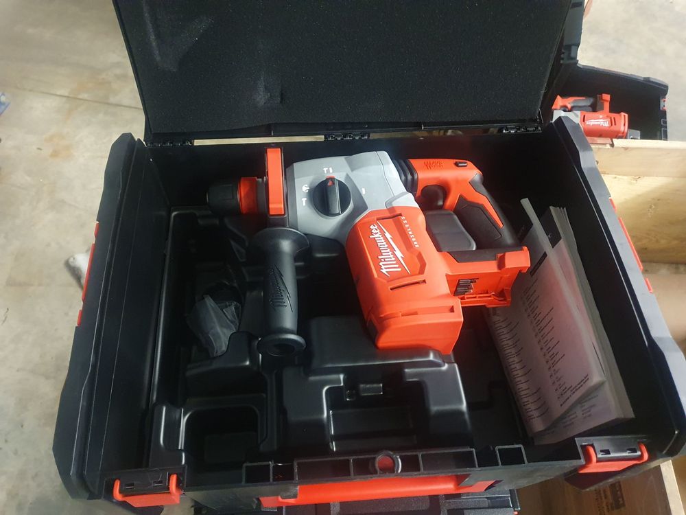 Milwaukee M18 BLHX (S700) (Neu (gemäss Beschreibung)) in für CHF 189 – mit Lieferung auf Ricardo ...