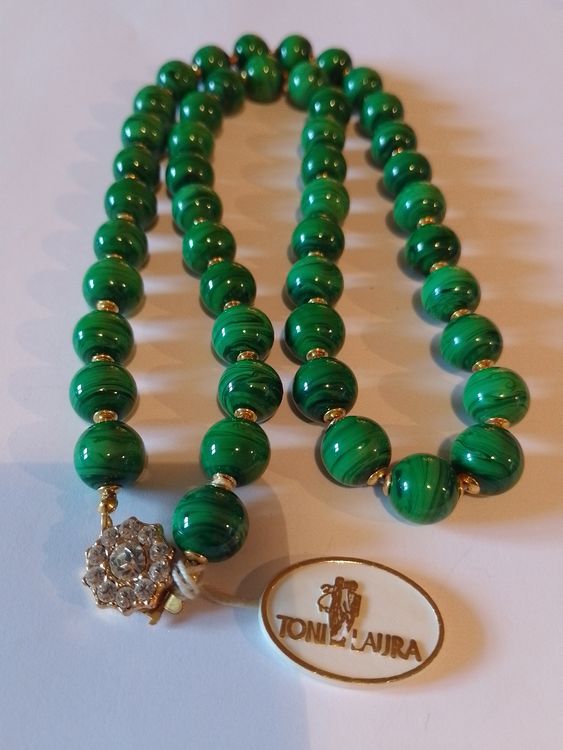 Toni Laura grün mit zirkonia kette (Neu (gemäss Beschreibung)) in ...