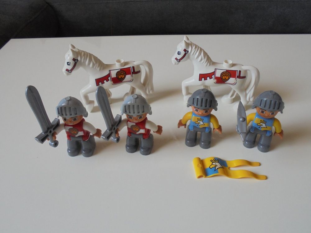 LEGO - DUPLO - RITTER - MIT - PFERDEN (Gebraucht) in Gelterkinden für ...