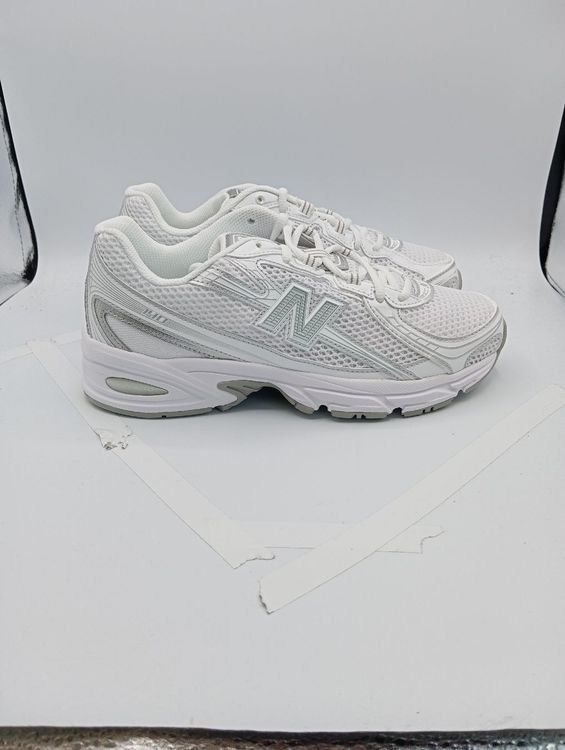 New Balance 740 (EU40.5) (Neu und originalverpackt) in Schaffhausen für ...