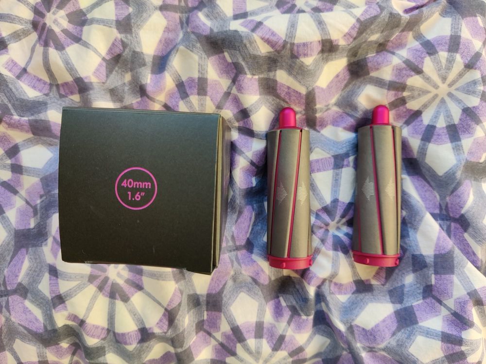 Dyson airwrap cones 40mm (Neu und originalverpackt) in Zug für CHF 1 ...