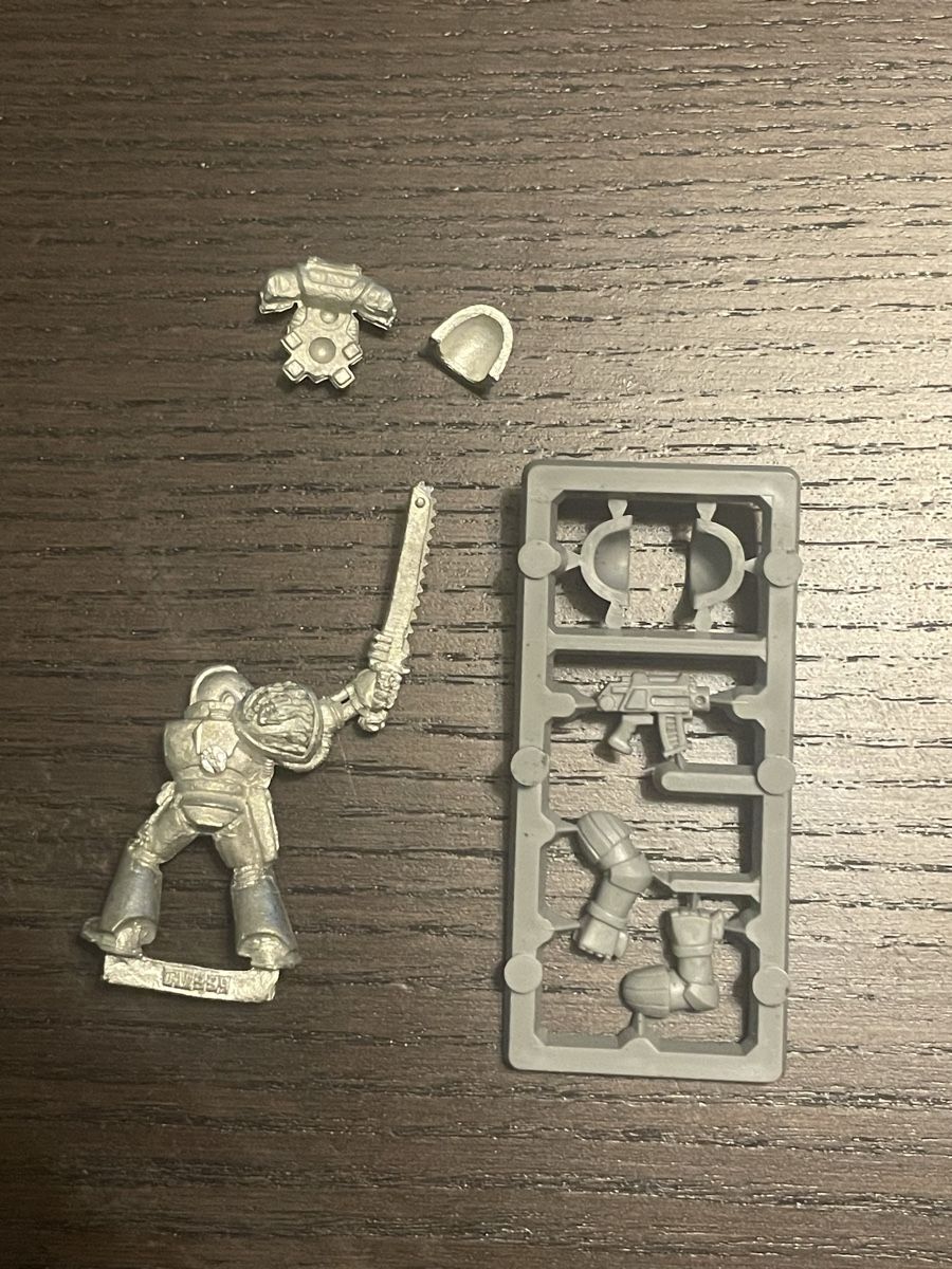 Warhammer 40k Legion of the Damned SGT OOP (Neu (gemäss Beschreibung ...