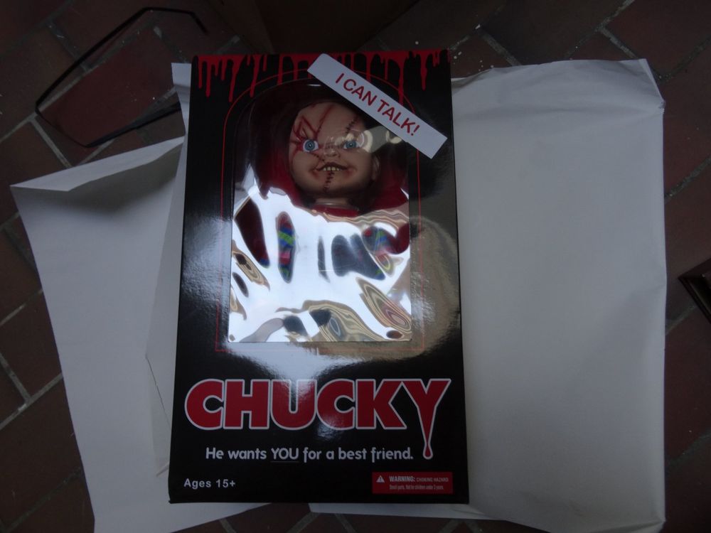 Chucky Die Mörderpuppe Sprechende Puppe Chucky 38 cm (Neu und ...