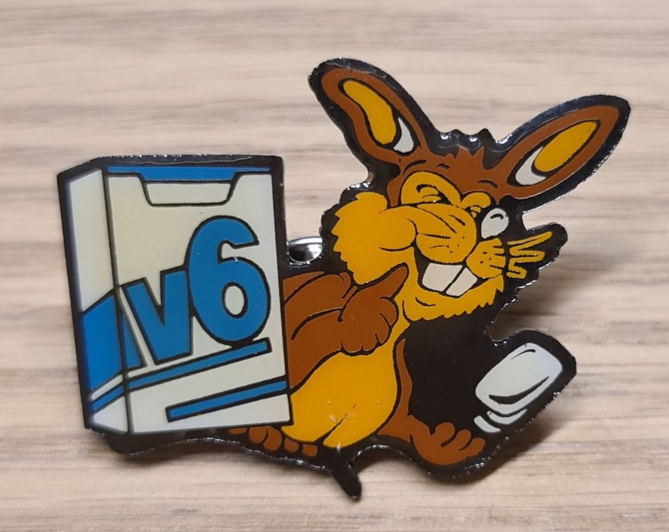 Pin's Chewing-gum V6 (D'occasion) à Noville pour CHF 1 – avec livraison ...