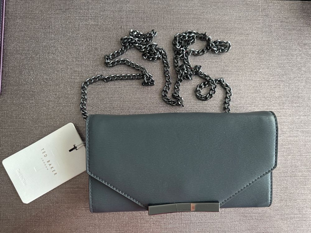 Ted Baker London Clutch (Neu (gemäss Beschreibung)) in Glattbrugg für ...