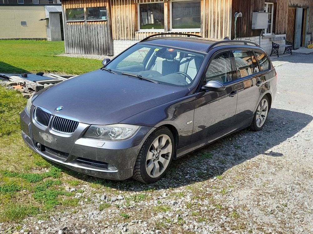 BMW E91 330XD (Defekt) in Unteriberg für CHF 3202 – nur Abholung auf Ricardo kaufen