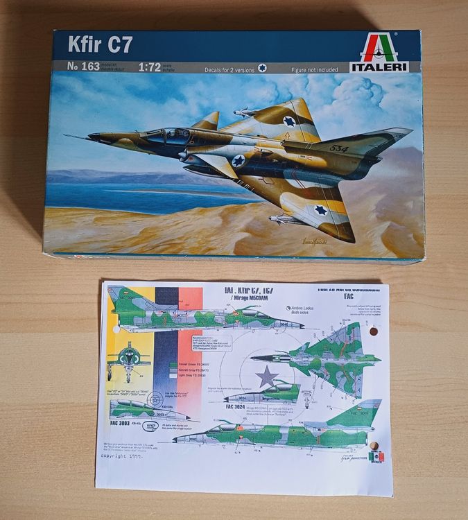 Set 1:72 - Kfir C7 von Italeri plus Decals FAC von Aztec | Kaufen auf Ricardo
